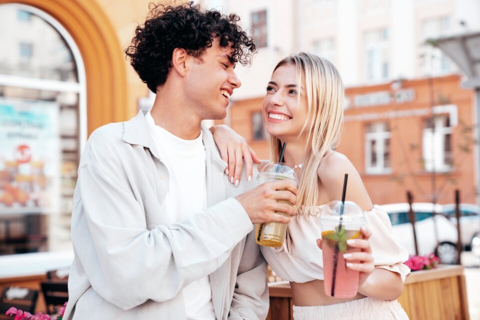 18 Signes Qui Montrent Qu'elle Veut Une Relation Sérieuse Avec Vous